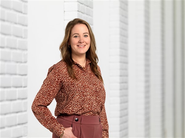 Laura de Greef - Van Santvoort Makelaars
